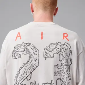 JORDAN Brooklyn Oversized Graphic T-shirt