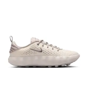 Nike Mind 002 Pregame Shoes
