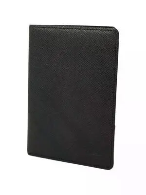 LOUIS VUITTON Logo Leather Passport Holder
