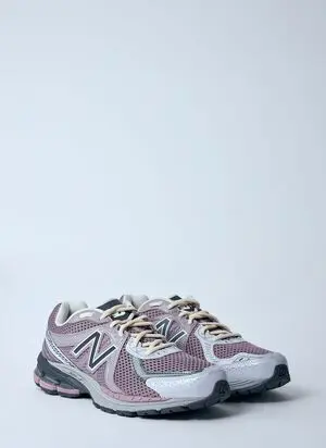 NEW BALANCE 860v2 Sneakers