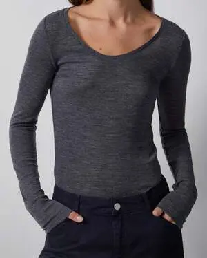 WAKAKUU Top Merino Wool Selene