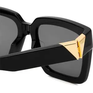 Bottega Veneta Large, Square, Thick-framed Sunglasses