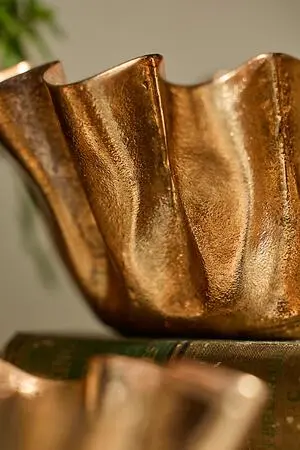 TERRAIN Metallic Ruffle Handkerchief Planter