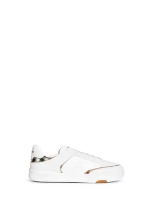 Burberry White And Archive Beige Leather And Nylon Harrow Sneakers - Multicolor