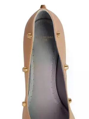 Balenciaga Midnight City Pump In Beige