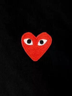 Play Comme Des Garcon Heart-patch Sweater