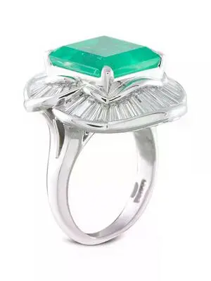 LB EXCLUSIVE Emerald And Diamond Ballerina Ring