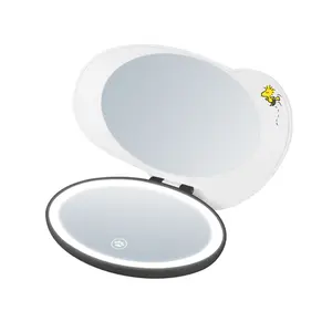 IMPRESSIONS VANITY Peanuts Snoopy Led Compact Mirror