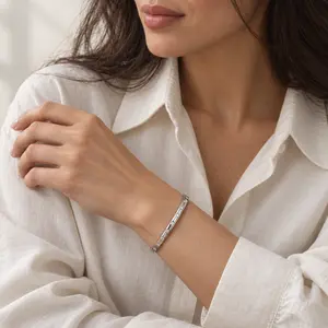IVY & PEARL CO. 1/2 Ct Natural Diamond Bangle In 14k Gold