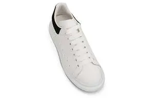 Alexander McQueen Larry Oversize Sneakers 'white Black