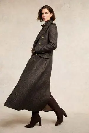 Holland Cooper The Herringbone Suit 's