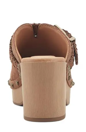 Earth Gilly Leather Clog - Medium Brown