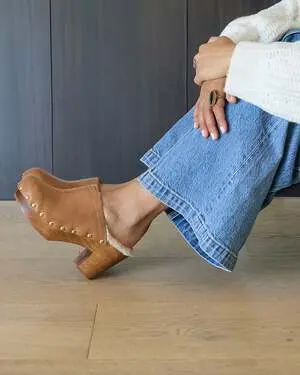 Beek Woodpecker Shearling Clog