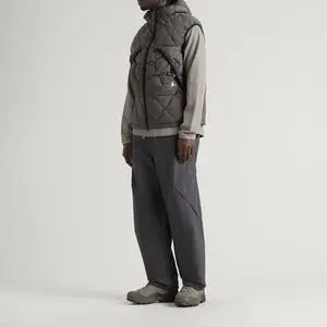 ROA Nuna 800 Fill Power Pinstriped Down Vest