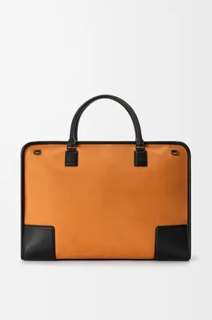 Loewe Amazona 180 Duffle In Nubuck