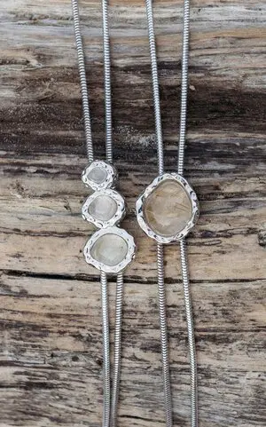 BOLOLA The Merriam In With Gold Rutilated Quartz