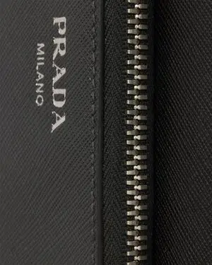 Prada サフィアーノレザー ショルダーバッグ
