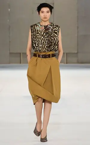 Dries Van Noten Embellished Leather Pumps