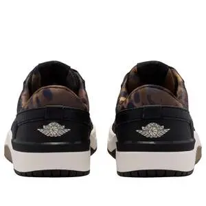JORDAN Strada 'black Leopard