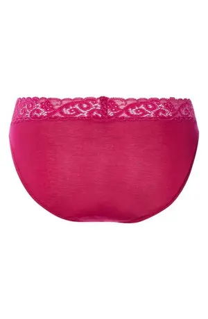 Hanro Moments Cotton High Cut Brief