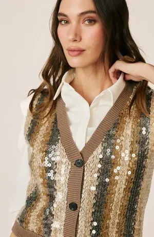 ALMA EN PENA Sequin Knit Vest