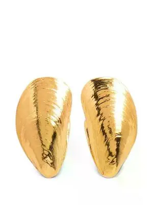 WOUTERS & HENDRIX Mussel Stud Earrings