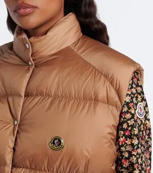 Moncler Tibb Reversible Down Vest - Brown