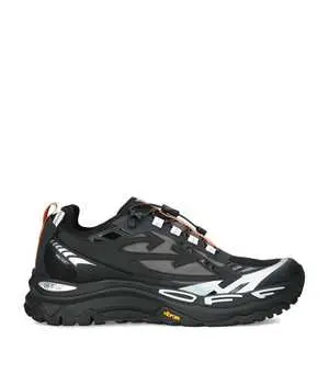 Off-White Be Right Back Trail Sneakers - Black