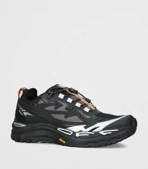 Off-White Be Right Back Trail Sneakers - Black