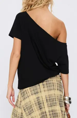 Princess Polly Icon Baby Off The Shoulder Tee