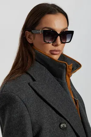 Marc Jacobs Oversized Square Sunglasses
