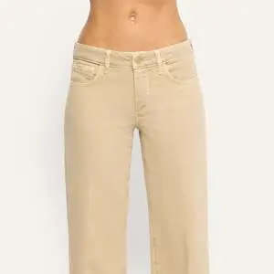 L'AGENCE Joanne Low-rise Wide-leg Jean