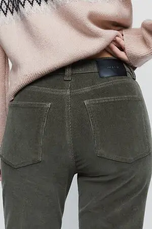 DL1961 Cate Slim High Rise Straight Leg Jeans