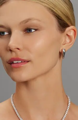 NIALAYA JEWELRY Heart Hoop Earrings - Silver