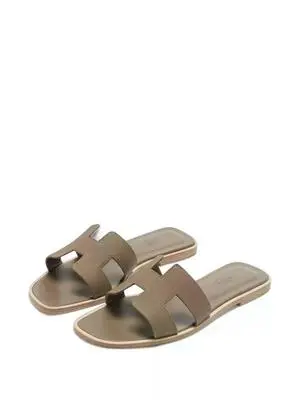 Hermès Oran Leather Sandals
