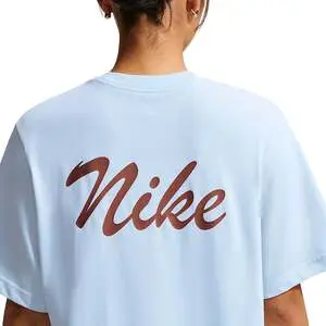Nike T-shirt