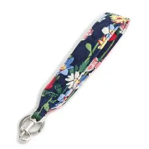 VERA BRADLEY Wide Wristlet Strap In Poppy Meadow - Blue