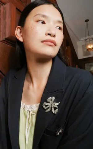 SEIDLER Vivienne Bow Brooch
