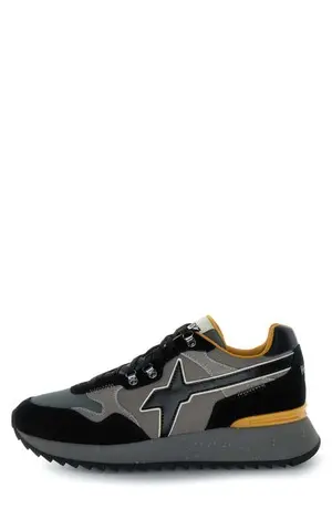 W6YZ Yak-m Sneaker