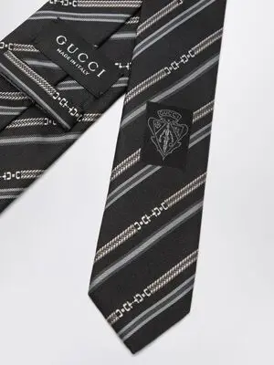 Gucci Silk Tie With Regimental Pattern And Gg Jacquard Monogram - Black