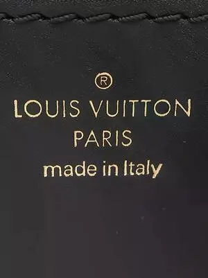 LOUIS VUITTON 2020 New Wave Multi Pochette Satchel