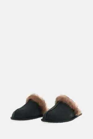 UGG Ciabatte Scuffette In Nubuck