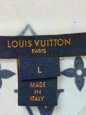 LOUIS VUITTON Monogram Chain-detail T-shirt