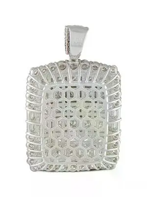 LB EXCLUSIVE Diamond Plaque Pendant