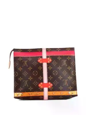 LOUIS VUITTON Toiletry Pouch Limited Edition Summer Trunks Monogram Canvas 26 Clutch Bag