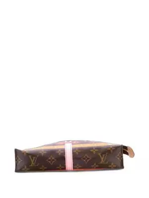 LOUIS VUITTON Toiletry Pouch Limited Edition Summer Trunks Monogram Canvas 26 Clutch Bag