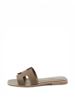 Hermès Oran Leather Sandals - Brown