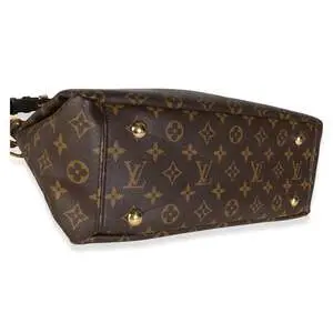 LOUIS VUITTON Pink Monogram Canvas Pallas Mm - Brown