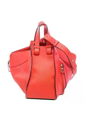 Loewe 2010-2026 Small Calfskin Hammock Satchel - Red