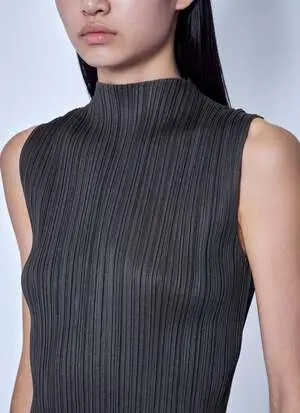 Issey Miyake August Colors High-neck Top - Gray